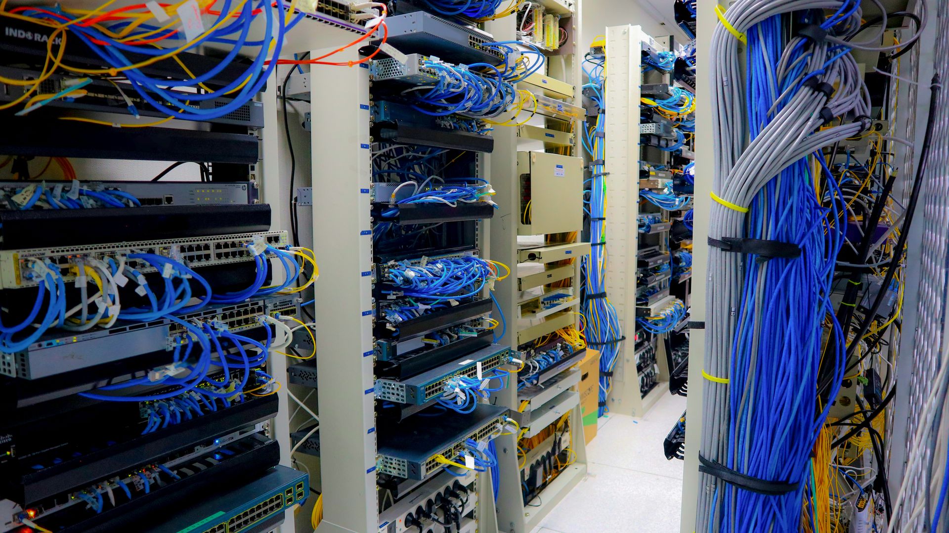 Omadata Surabaya Data Center Telah Menjadi Andalan Ratusan ISP di ...